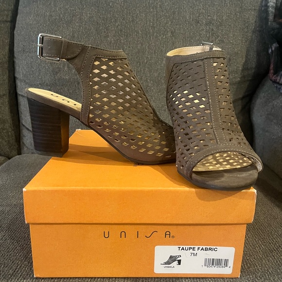 Unisa | Shoes | Unisa Womens Taupe Heel Size 7 | Poshmark